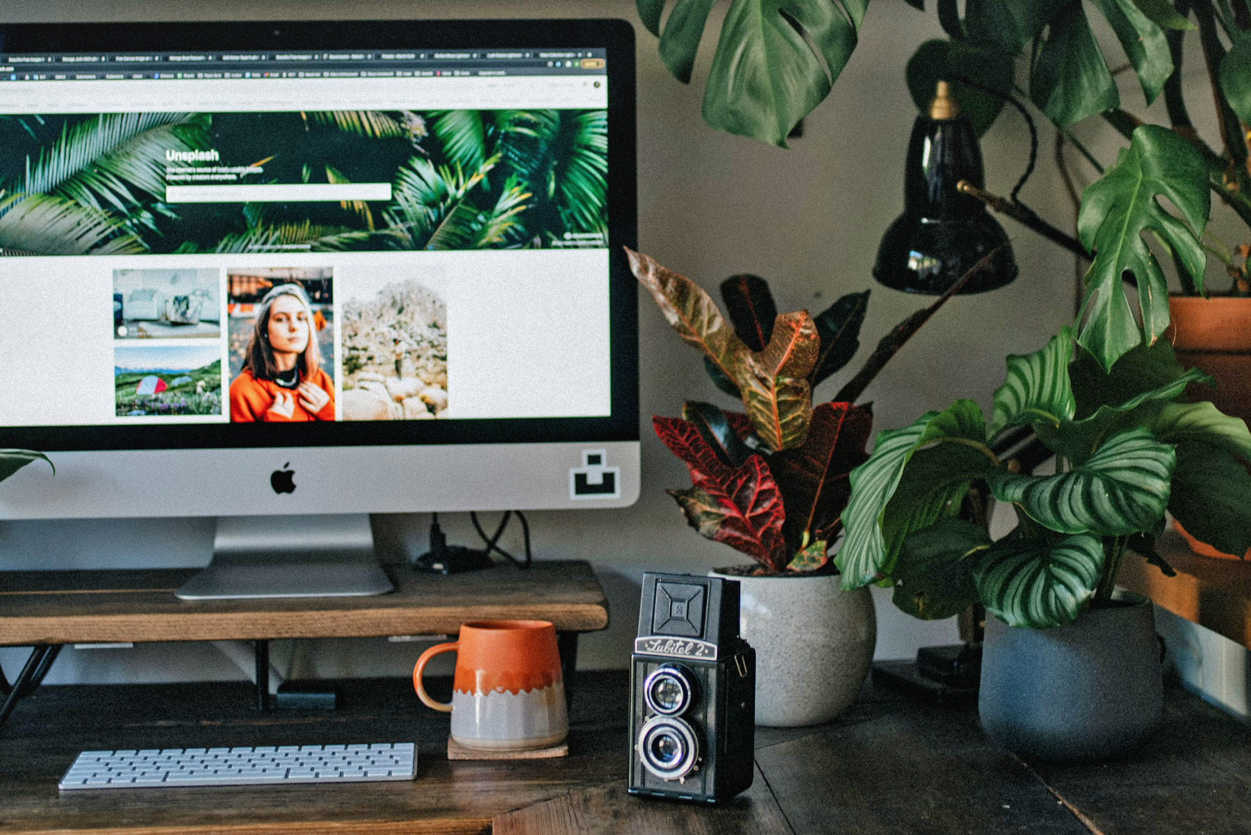 Relaxing Home Office: How To Make Your Workspace Calm - AAAUTHENTIC